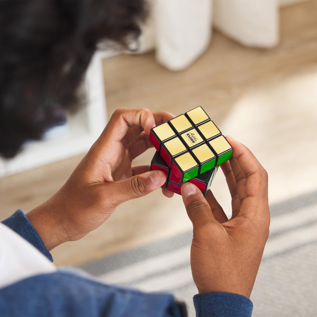 Spin Master feiert 50 Jahre Rubik’s Cube | das spielzeug
