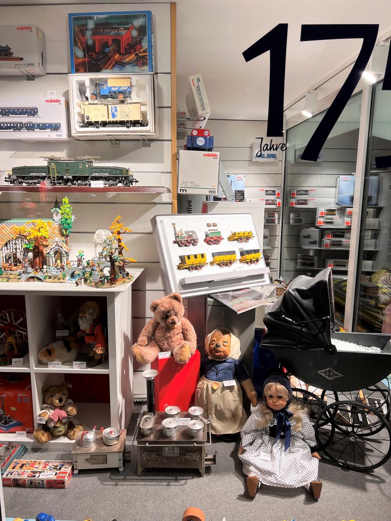 „Max Fritz“: Familiär und lebensfroh | das spielzeug